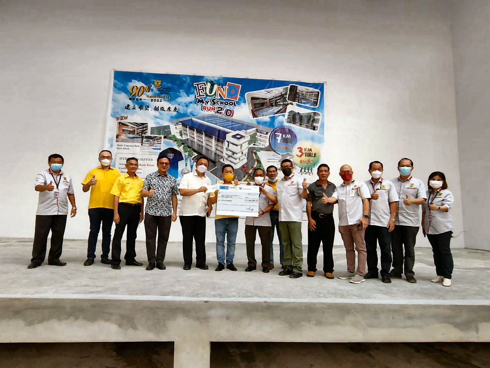 Funds for new buildings of SJK Chung Hua No 7 and SJK Chung Hua Stapok ...